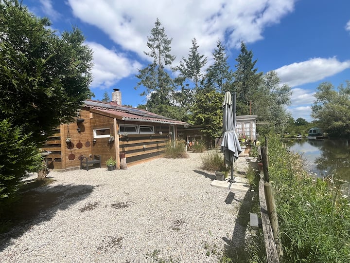 ÉVasion Insulaire Mystérieuse - Vallet