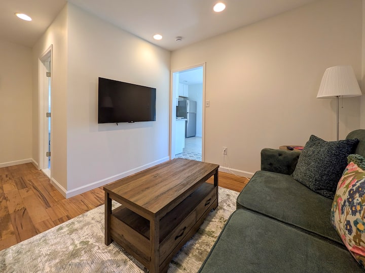 107 Spacious 3br Home | Perfect Yard+free Parking - Cheesequake State Park, Matawan