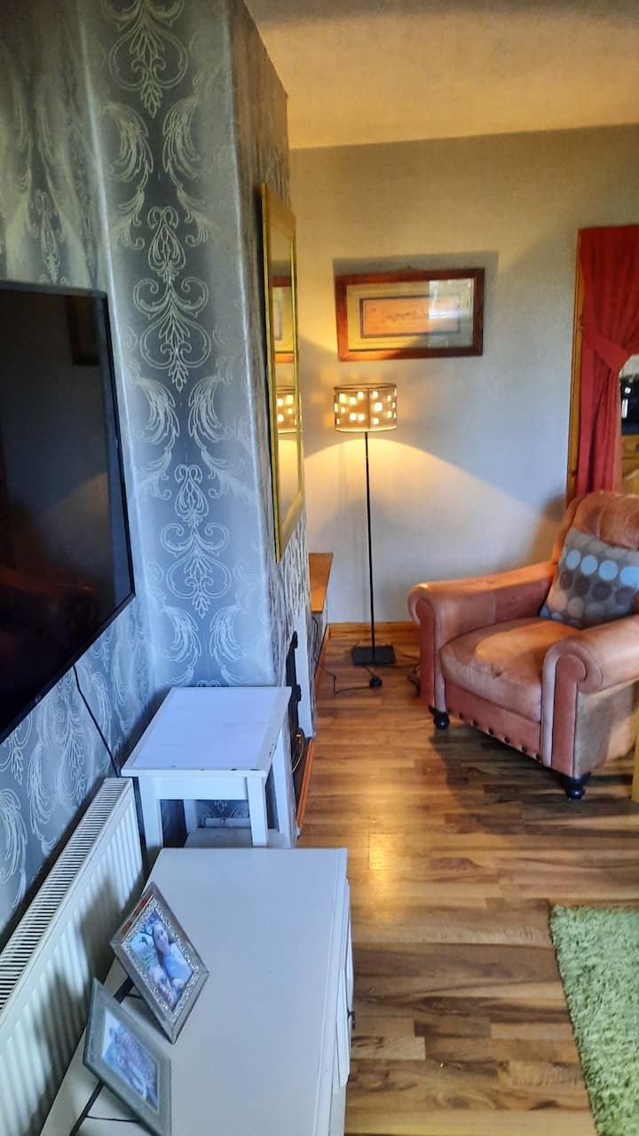 Broxburn Rest- 2 Rooms 2 Beds Private Bathroom Tvs - Linlithgow