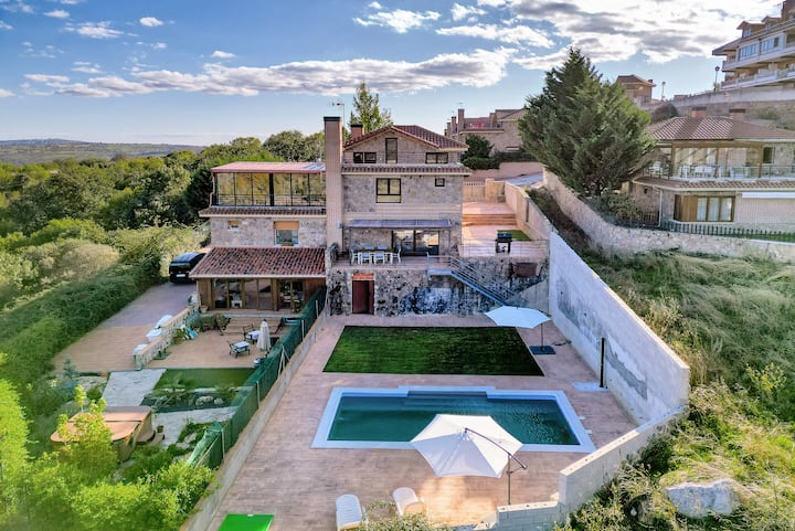 Cozyvilla With Awesome Views | Cinema | Pool - Miraflores de la Sierra