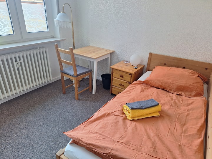 Gemütliches Einzelzimmer, Zentral Und In Uni-nähe - Kiel