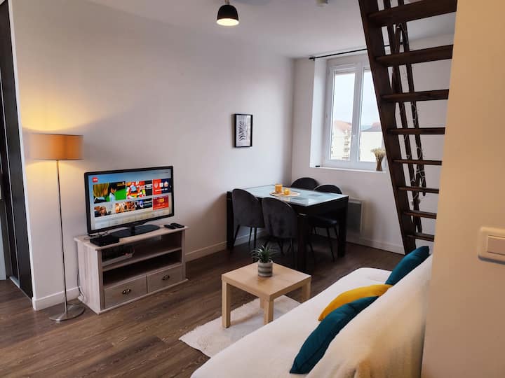 Duplex Cosy • Gare 4 Min • Centre 10 Min • Fibre - Compiègne