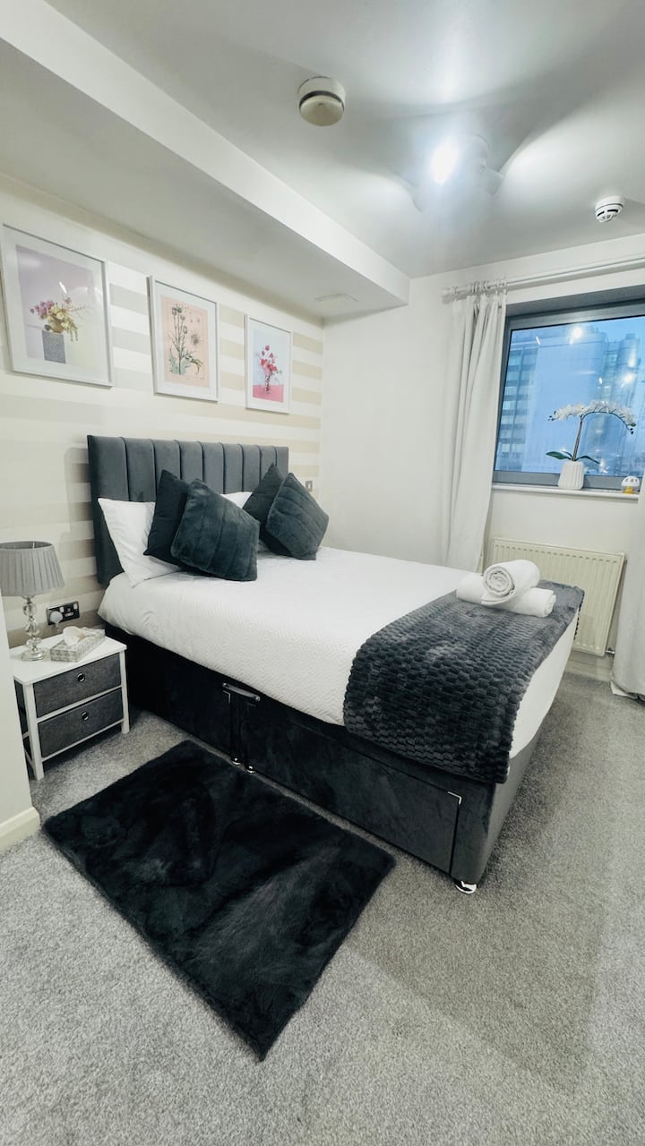 Cozy 1 Bed Apt With Canarywharf View | Fastwifi. - Aéroport de Londres City (LCY)