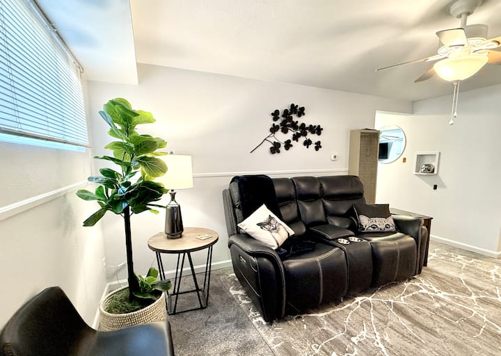 Stylish 2 Bd/1 Ba Apt, Monthly Rate Availalbe! - Fort Morgan, CO