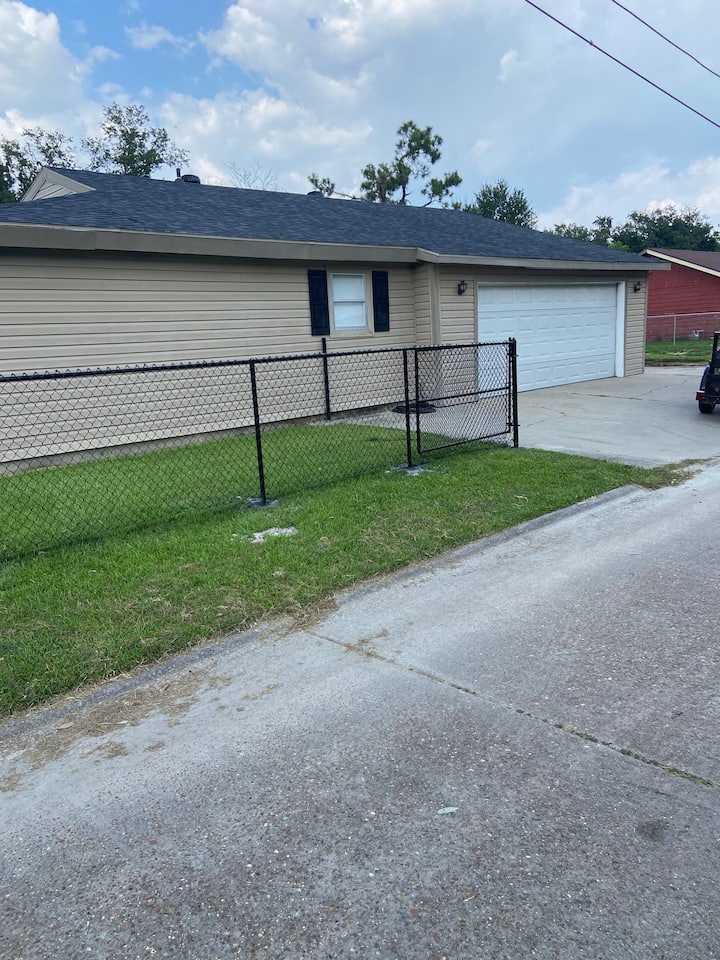 Charming Southern Classic - Lake Charles, LA