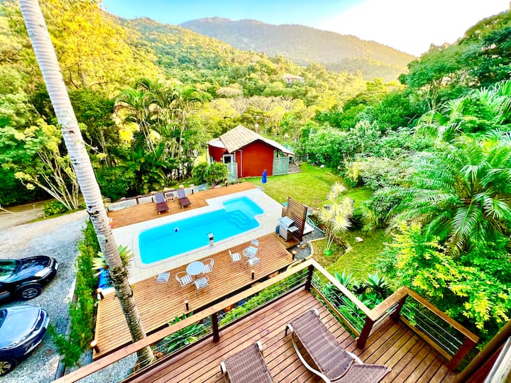 Poolside Mountain View House Near Beach And Creek - Brazil