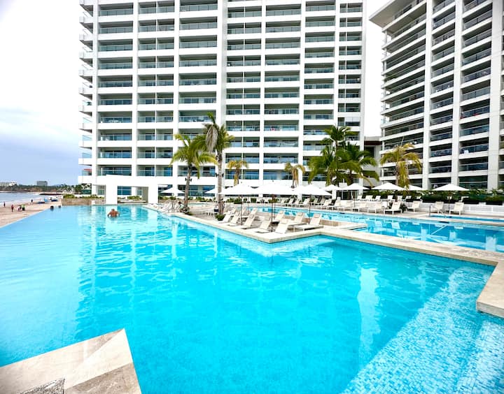 Amazing View | Oceanfront | Harbor 171 - Puerto Vallarta