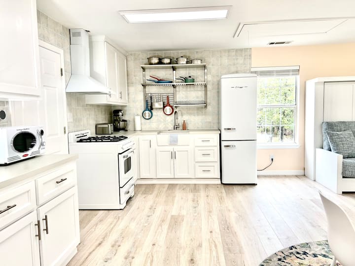 ~Aveiro~loft~ - Fort Smith, AR