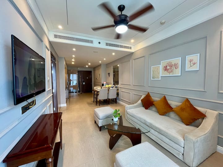 1br – Balcony | 2 Bathrooms | Steps To Beach - Đà Nẵng