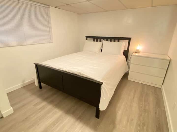 3 Bedrooms Suite In Kitsilano - Vancouver