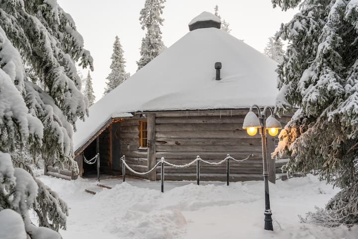 Cozy Lodge With Sauna And Fireplace In Luosto - Rovaniemi