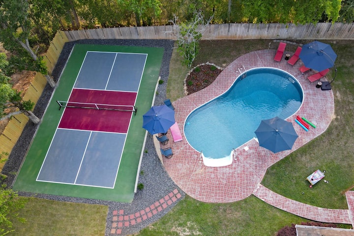 Tuscaloosa Oasis: Pool, Pickleball, & Near Ua! - Tuscaloosa, AL