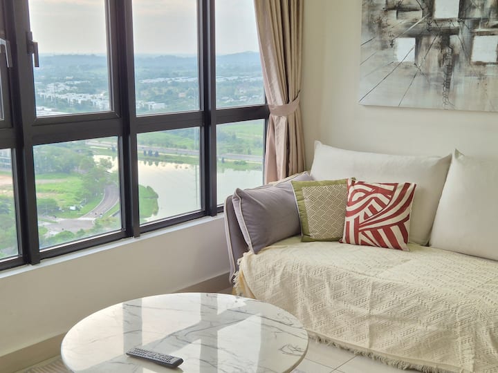 [Medini Family Suites For 3] - Next To Legoland - Gelang Patah