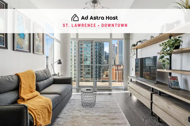 Amazing View 2br St. Lawrence Market Condo - Toronto, ON