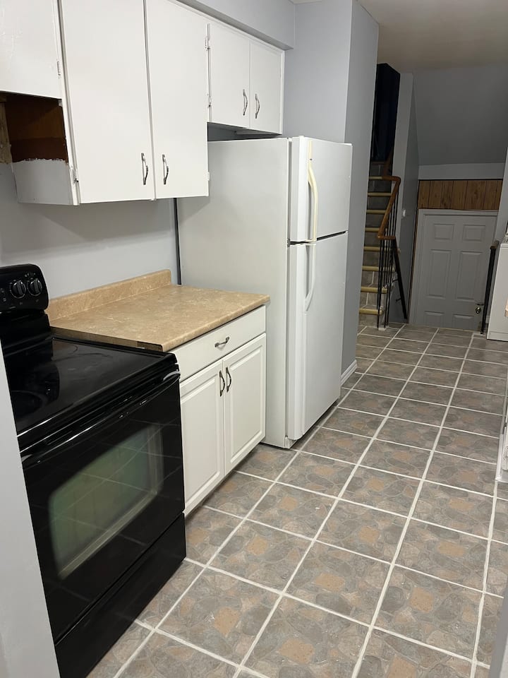 Three Bedroom Top Floor - Brampton