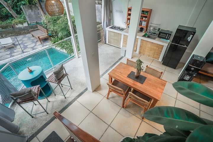 Cheerful Mezzanine 1 In Pererenan Canggu Bali - Canggu