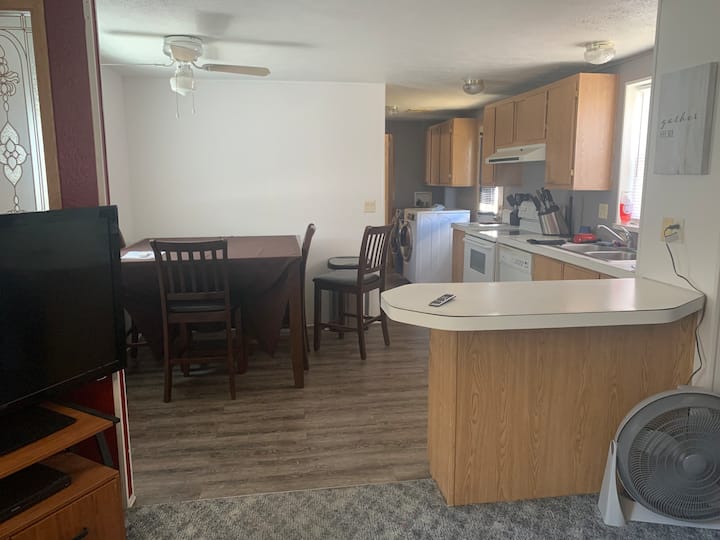 Nice Modular Trailer With Office - Soda Springs, ID