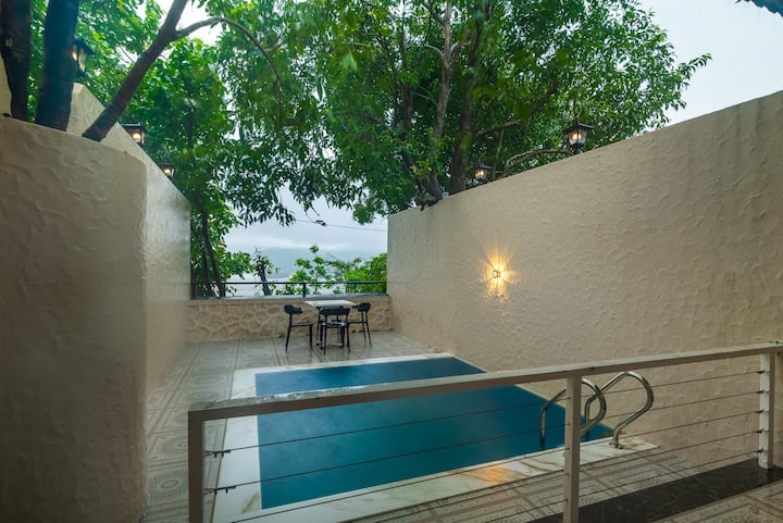 Private Plunge Pool Suite | Pawna Lake (Lonavala)b - Lonavla