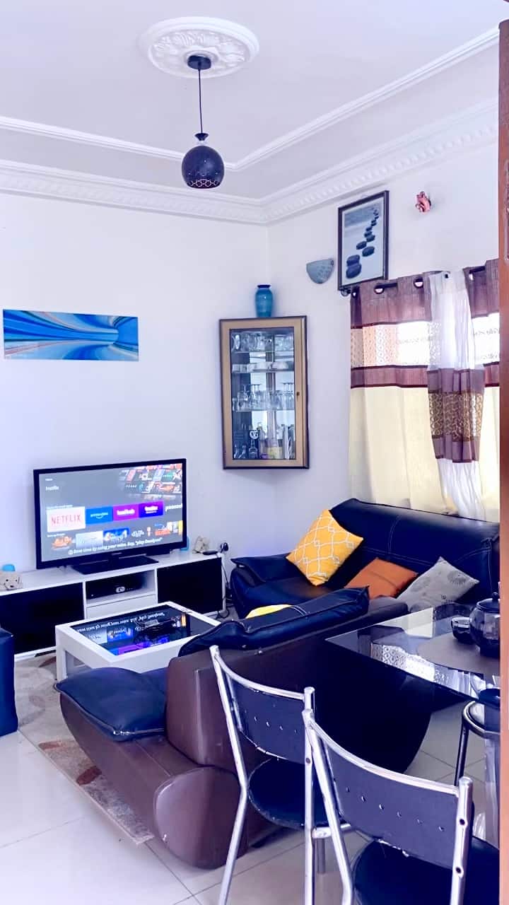 Appartmt 1 Chambre + 1 Salon En Plein Centre Ville - Cotonou
