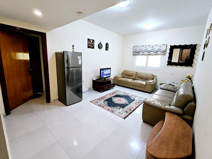 2 Bed Room Apartment W/2 Bathroom Balcony Kitchen - Sharjah