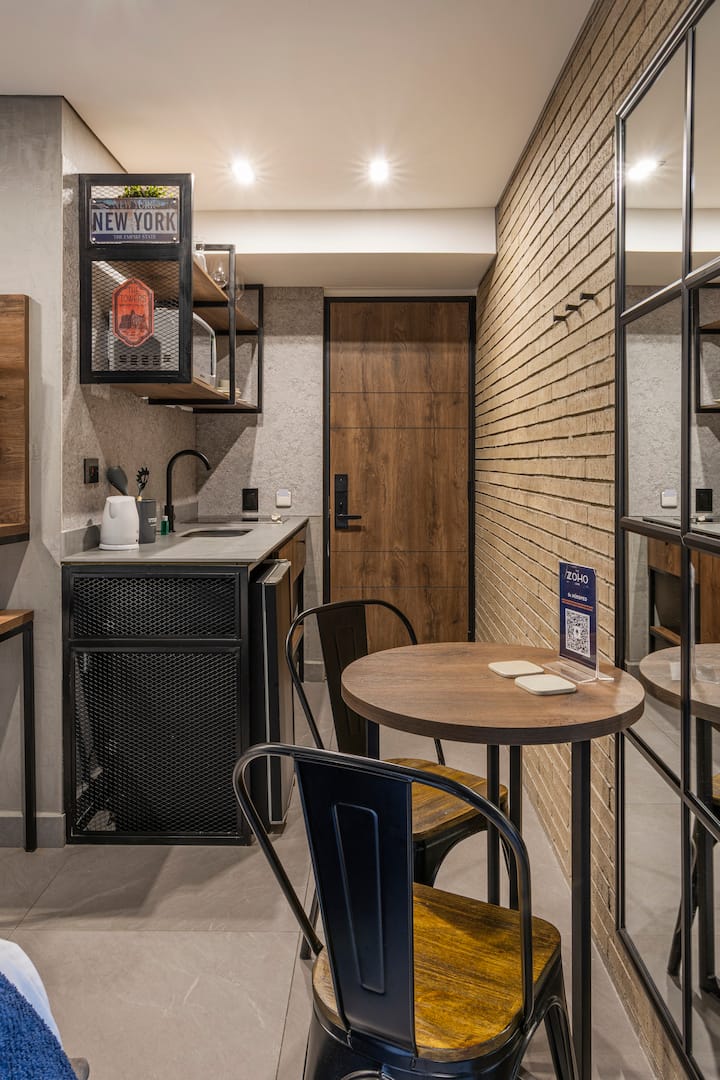 Cozy Loft In The Heart Of The 70 With Wifi-ac - Medellín