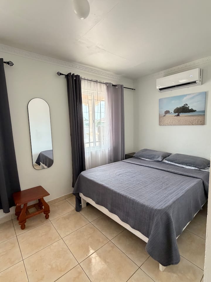 Spacious One Bedroom Apartment - Aruba