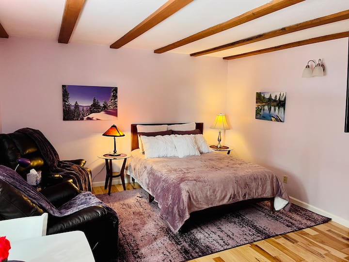 Cozy Room With Private Bath In Incline Village - Ski Beach, NV