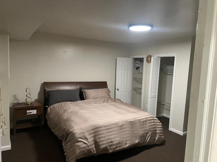 1 Bedroom Apt With King Bed - Westchester County, NY