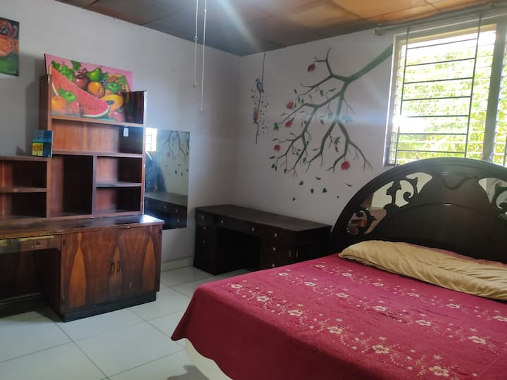 Habitación A 1 Km Centro Histórico San Salvador - San Salvador