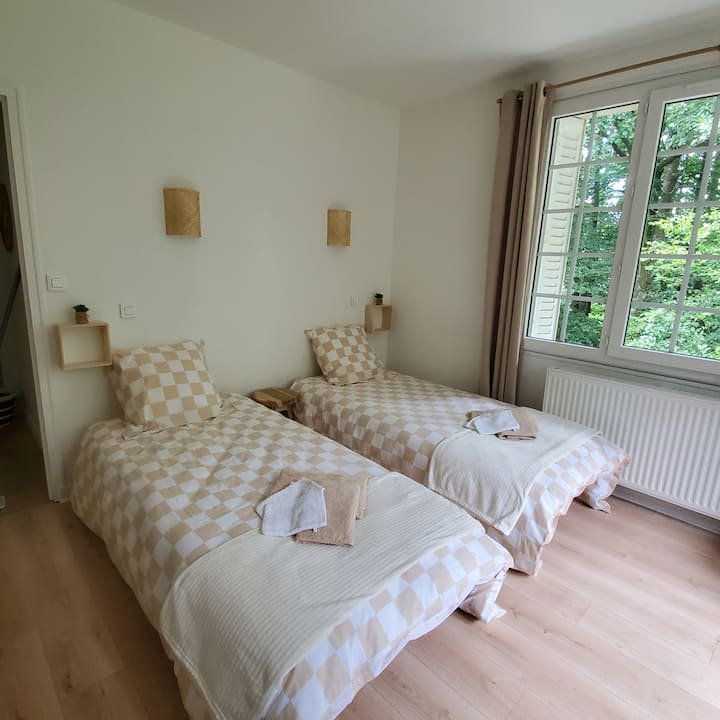 Appartement Lumineux Avec Balcon - Bagnoles de l'Orne