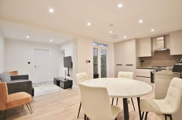 Amazing 2 Bedroom Garden Flat - Londres