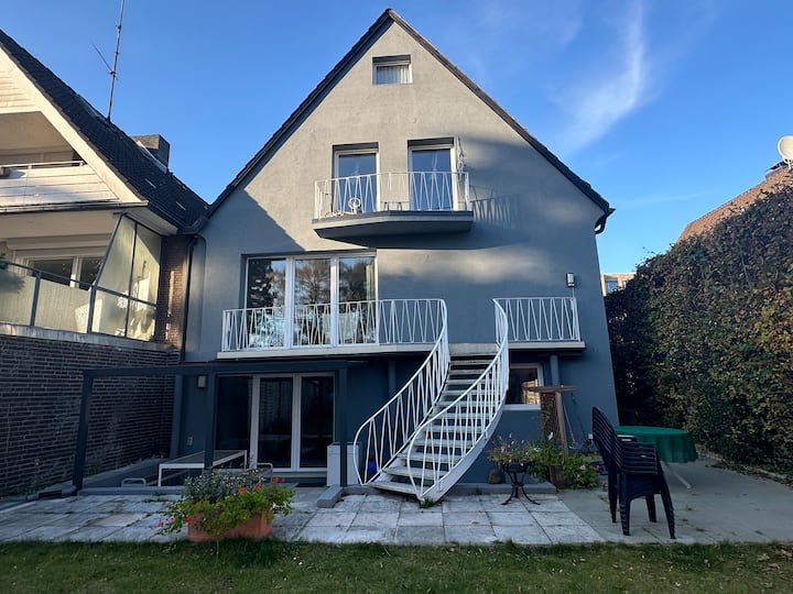 Beautiful And Spacious Apartment - Hamburgo