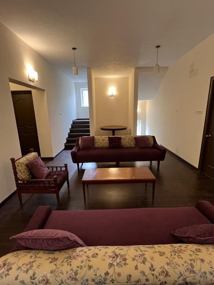 Luxurious 4br Cottagescenic View - Kodaikanal