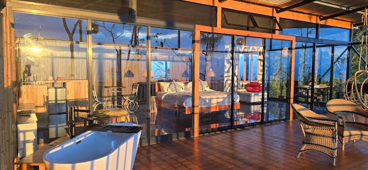 Elegante Villa Con Hermosa Vista - Costa Rica