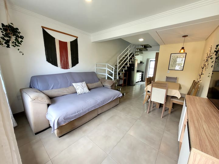 Casa Completa Próxima à Praia Dos Ingleses - Florianópolis