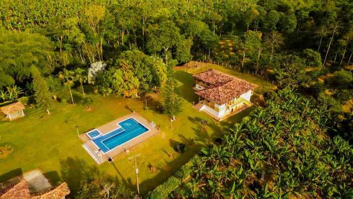 Hermosa Casa Finca Armenia - Armenia