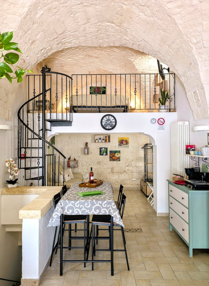 La Kasetta, 80m2:   2 Floors + Mezzanine - Ostuni