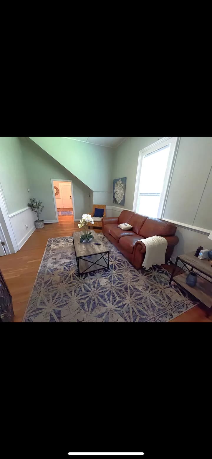Downtown Historic Duplex - Thomasville, GA