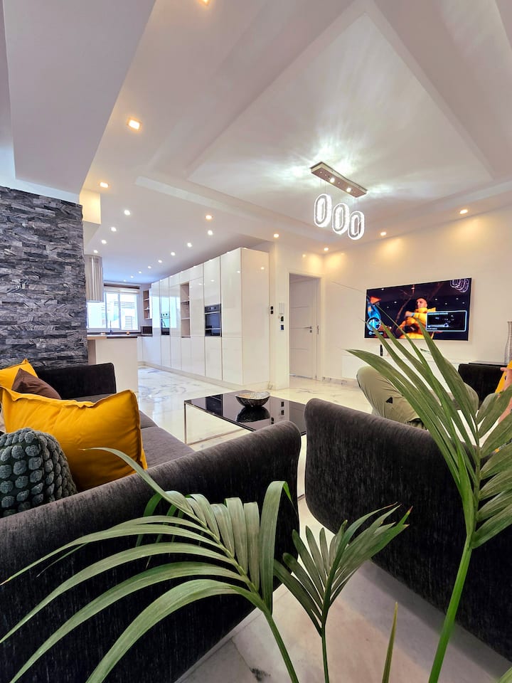 Downtown 180m² Luxury Stay • Marina • Garage - Tangier