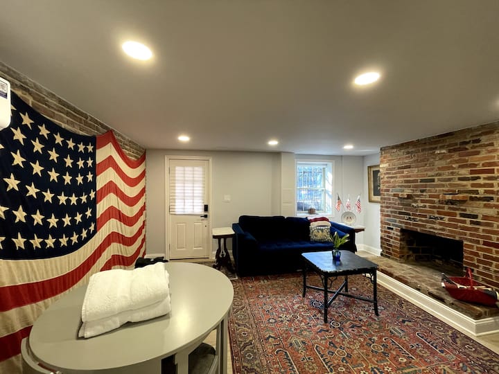 Your Home On Capitol Hill (W Washer/dryer+parking) - Washington, D.C.