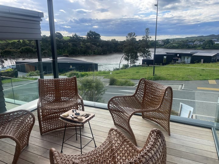Tranquil Retreat In Rangitahi - Raglan
