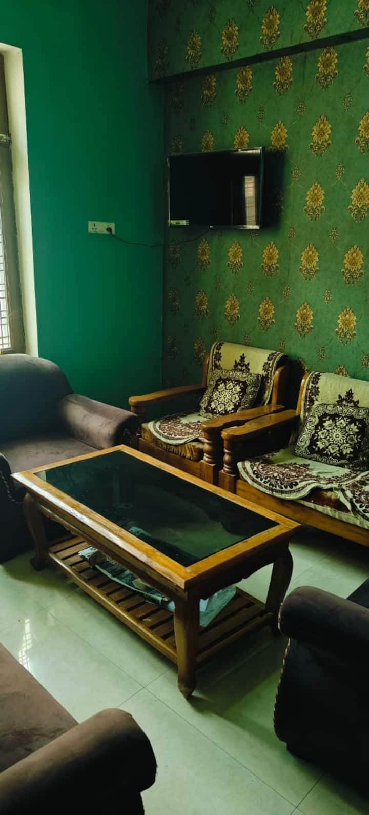 Room In Prayagraj - Prayagraj