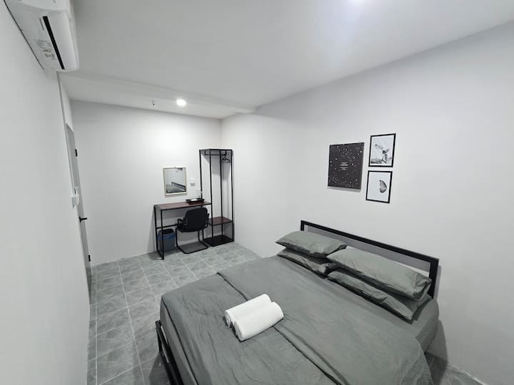 Dazzle Home @ Aeropod - 哥打京那巴魯