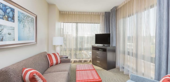 Fremont 3 Units Of Kitchen Suite W/ Breakfast - Bothell, WA