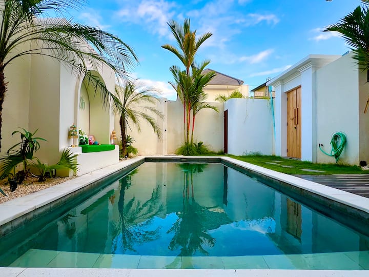 Cherish Villa Umalas Bali - 3 Bedroom Villa - Canggu