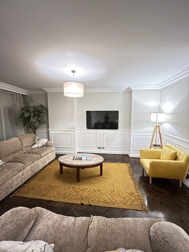 Zamalek Hotel Apartment 2br - Cairo