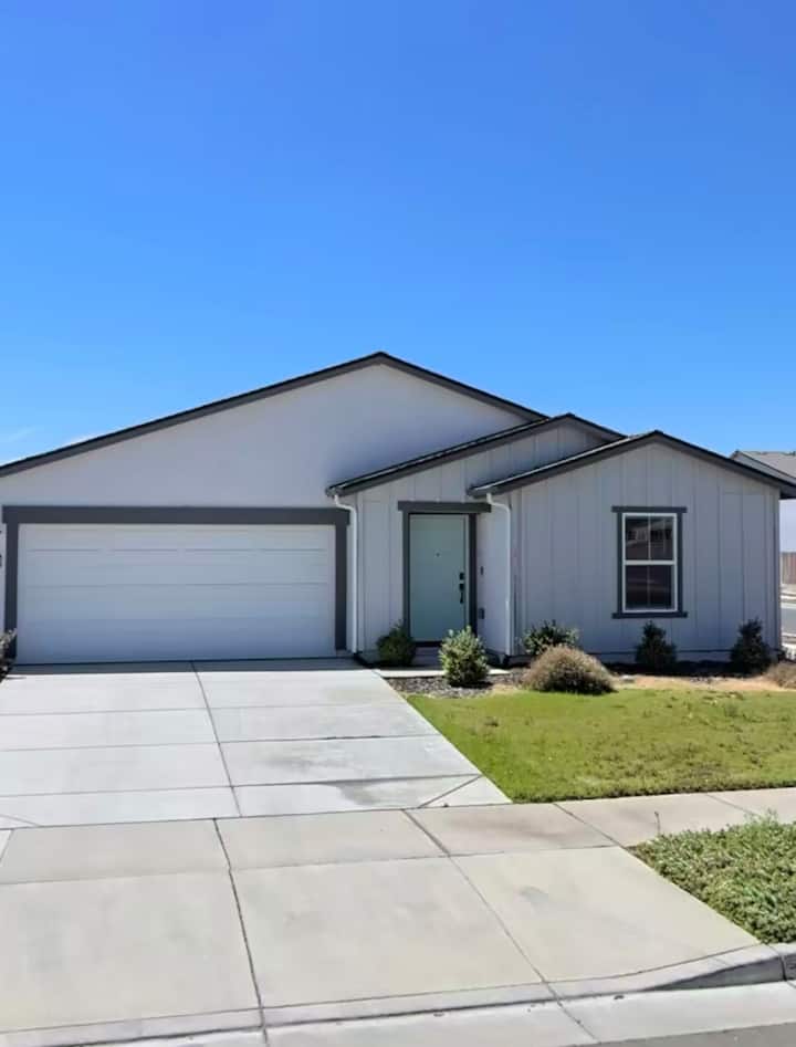 4-bedroom Home In Merced - Gateway To Yosemite - 美熹德