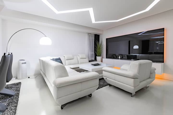 Serenity Apartment 2: Luxury And Comfort Combined - Skopje