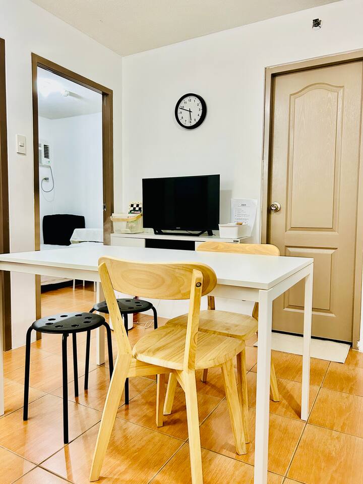 2br Relaxing Oasis W/ Pool Access
@Sorrento Oasis - Pasig