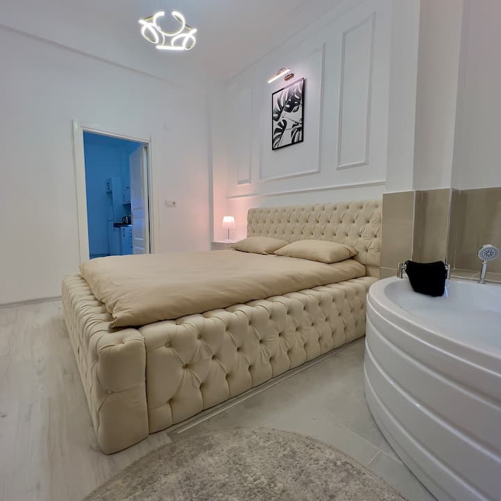 Meerblick Und Jacuzzi In Balat. . - Istanbul